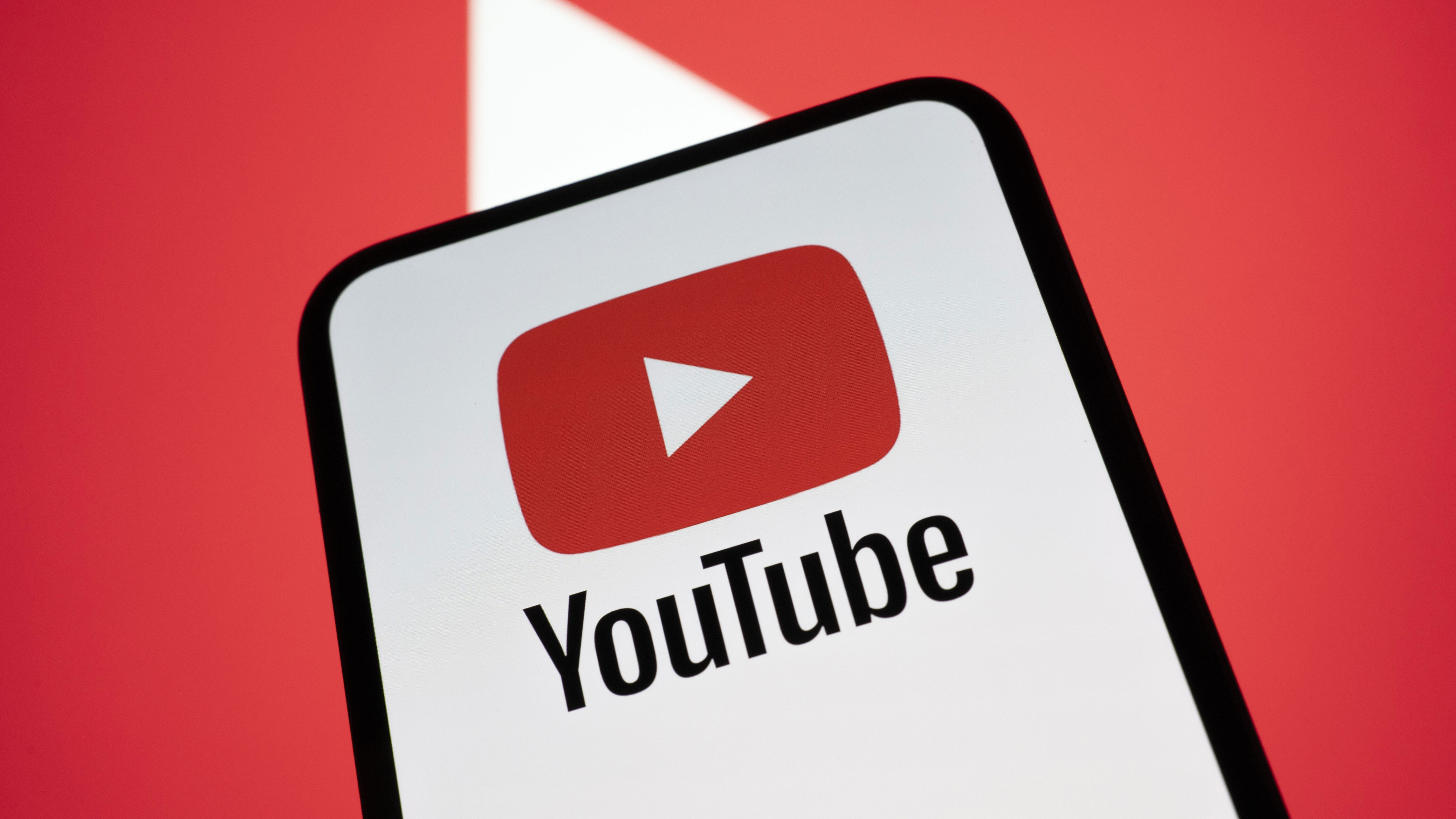 YouTube Tests Having You Ask AI to Refine Your Homepage Recommendations