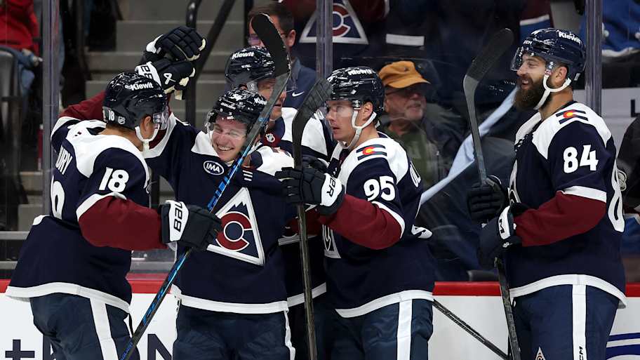 Which players are bringing the vibes in the Colorado Avalanche locker room?