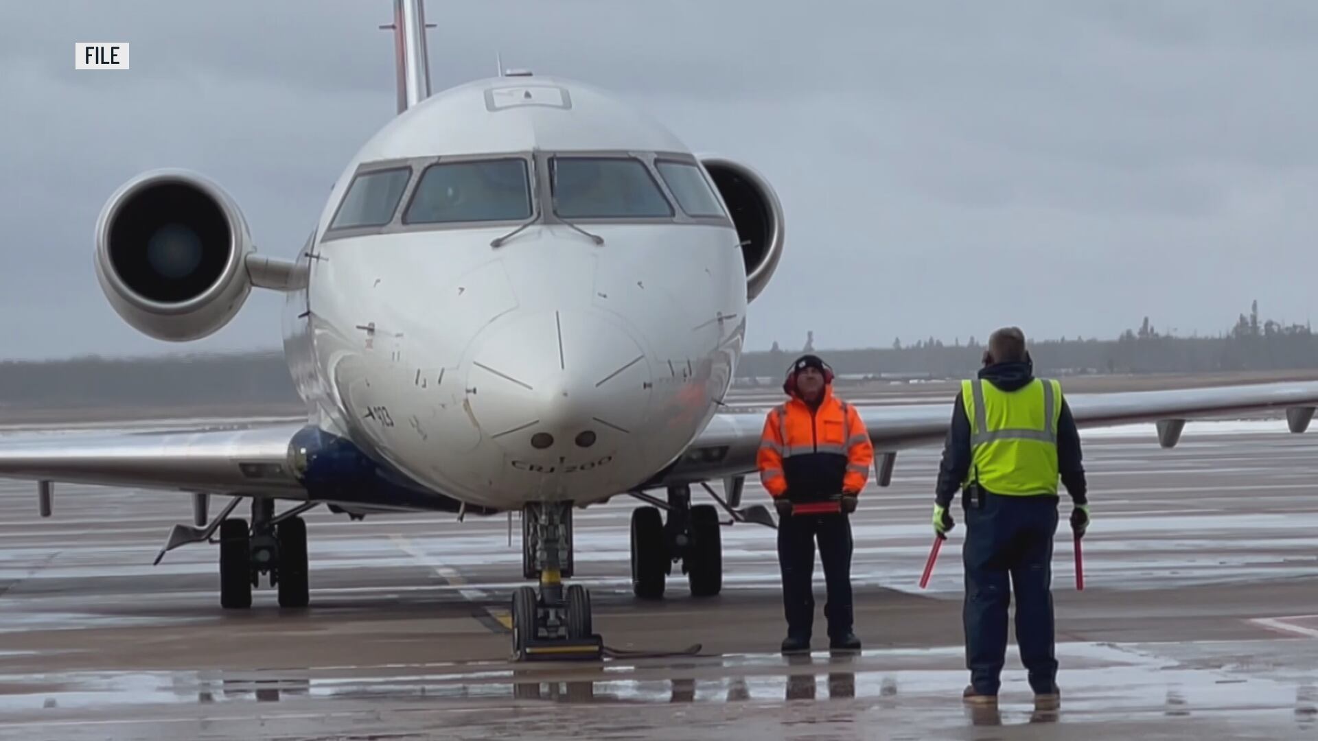 Marquette County Board postpones vote on aviation fuel supply agreement