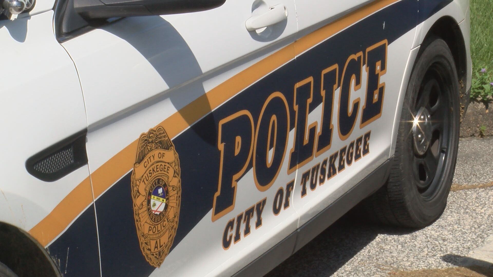 1 dead, 1 injured in Tuesday Tuskegee crash