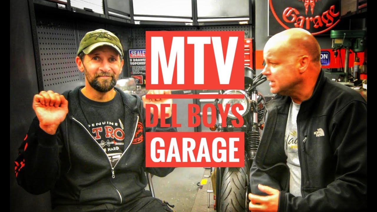 Meet the vlogger - Del Boys Garage