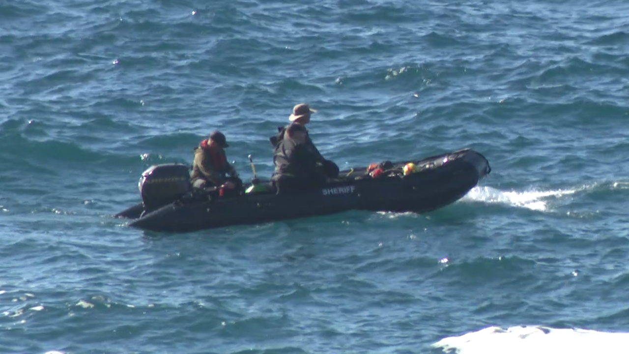 Dive teams search for missing Army specialist swept into ocean off Big ...