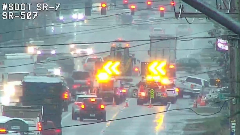 Three-car crash on SR-7 in Pierce County blocks traffic