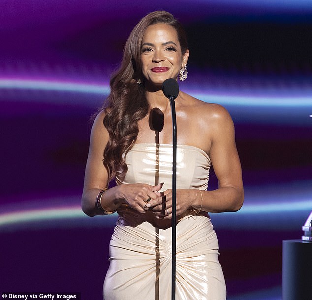 ESPN's on-air talent 'stampede' to replace Elle Duncan after shock ...