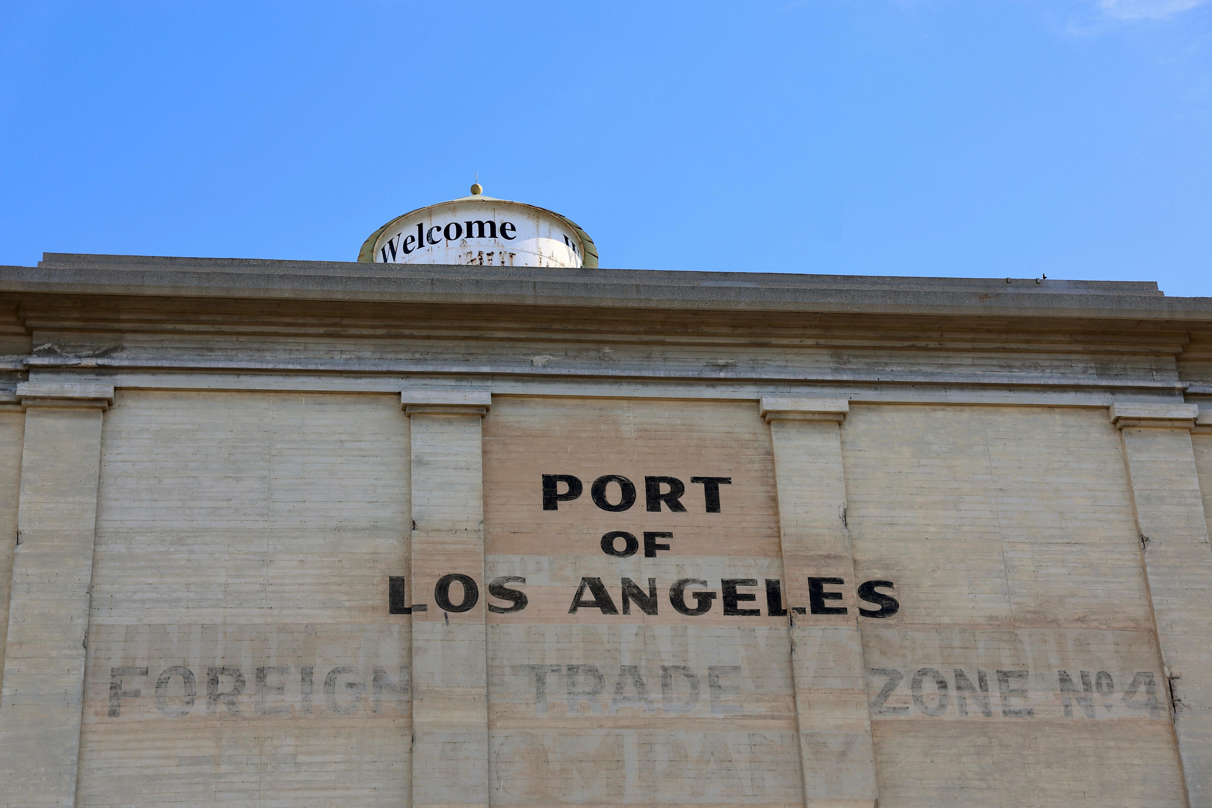 Electrical fire on container ship in San Pedro fully contained