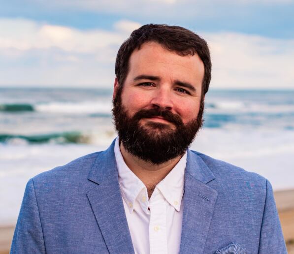 Pender County hires new county manager