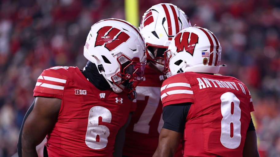 Badger fans are up in arms about latest apparel deal signed by Wisconsin