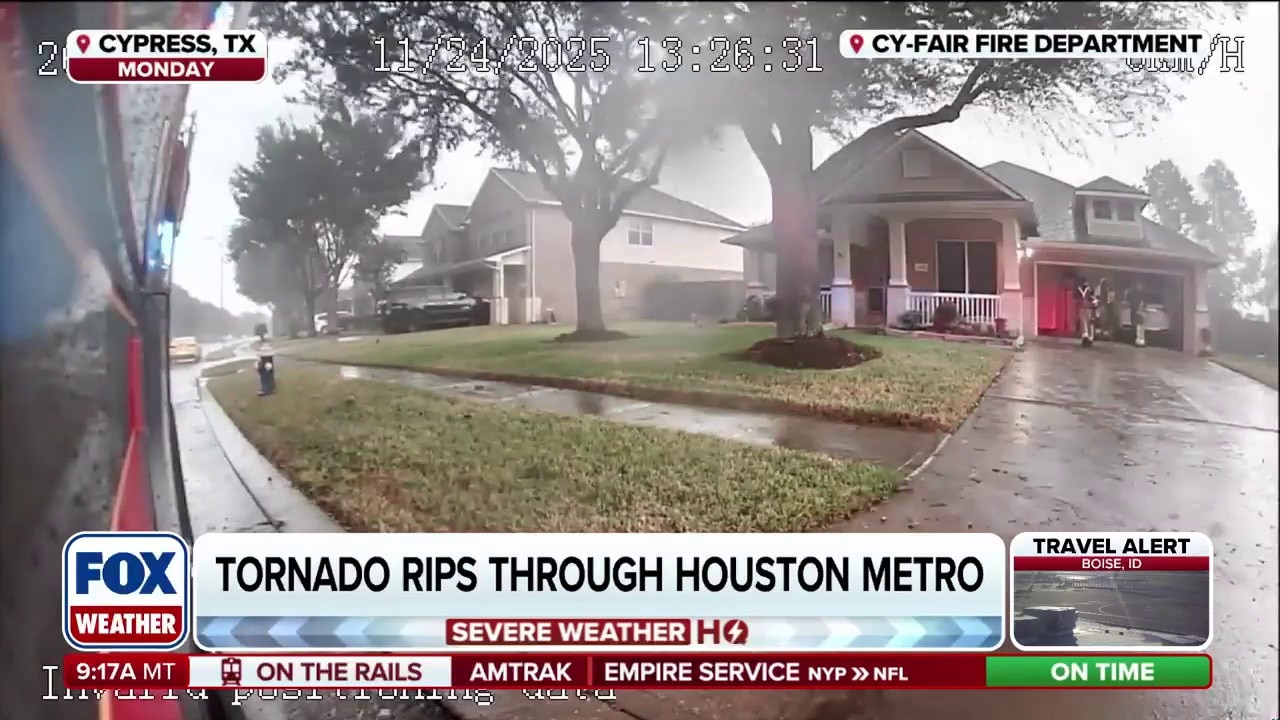 Texas firefighters take shelter in home during Houston tornado
