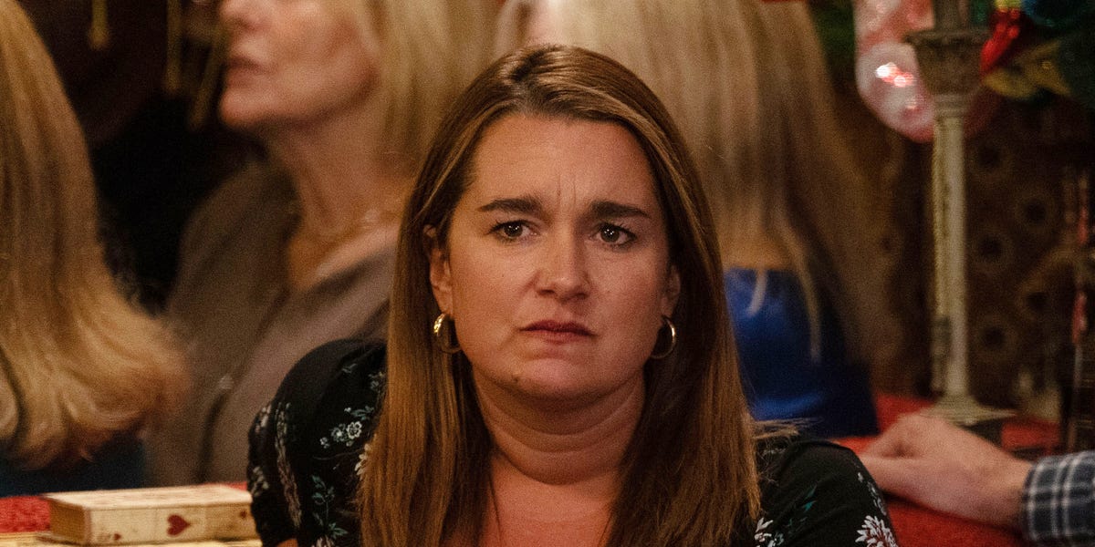 EastEnders resolves Vicki and Ross reunion plot with unexpected character