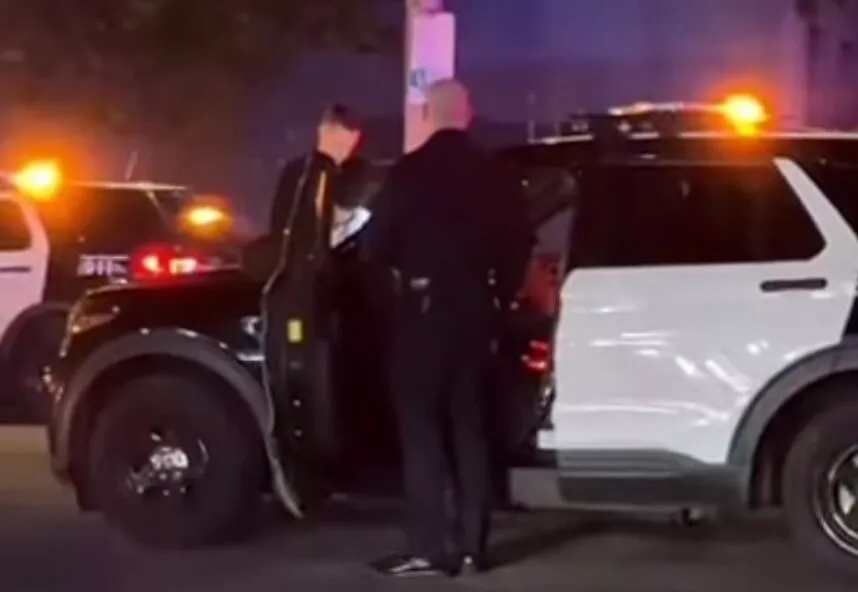 Selena Gomez's relative unharmed during home invasion robbery in Studio ...