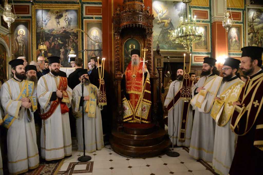 Πάτρα: Η υποδοχή με λαμπρότητα και κατάνυξη της εικόνας της Παναγίας ...