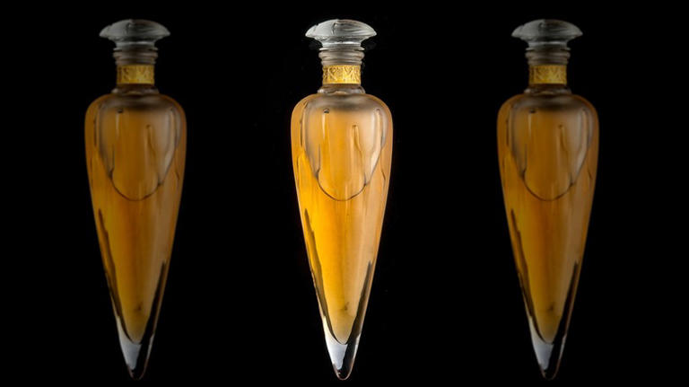 Perfume Bottles That Are Worth A Ton Of Money (And May Be In Your Closet)