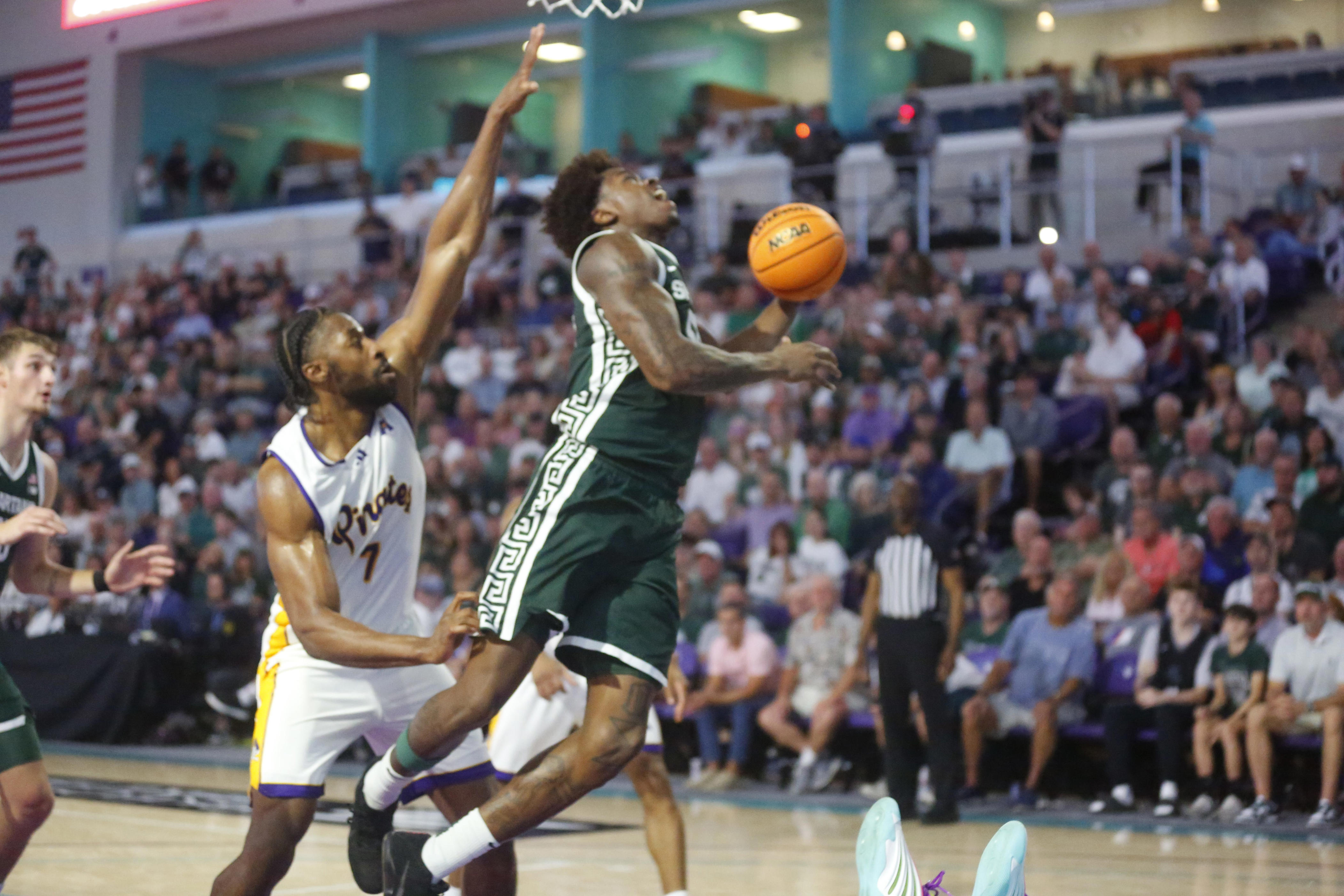 Michigan State, North Carolina notch wins in 2025 Fort Myers Tip-Off