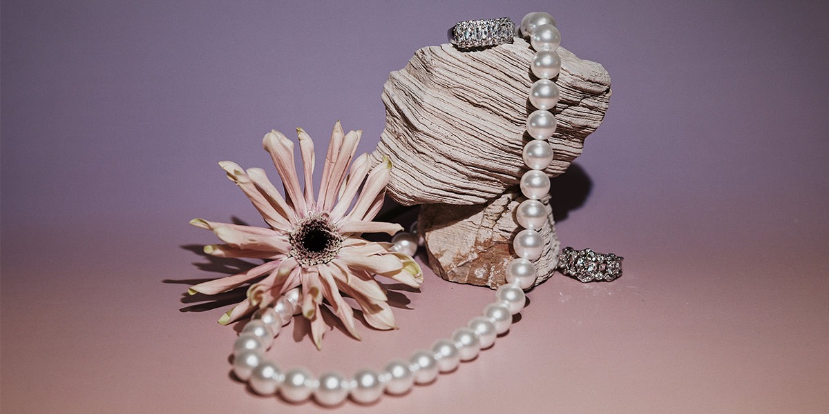 Best Waterproof Jewelry: Vyranthia Jewelry Stands Out