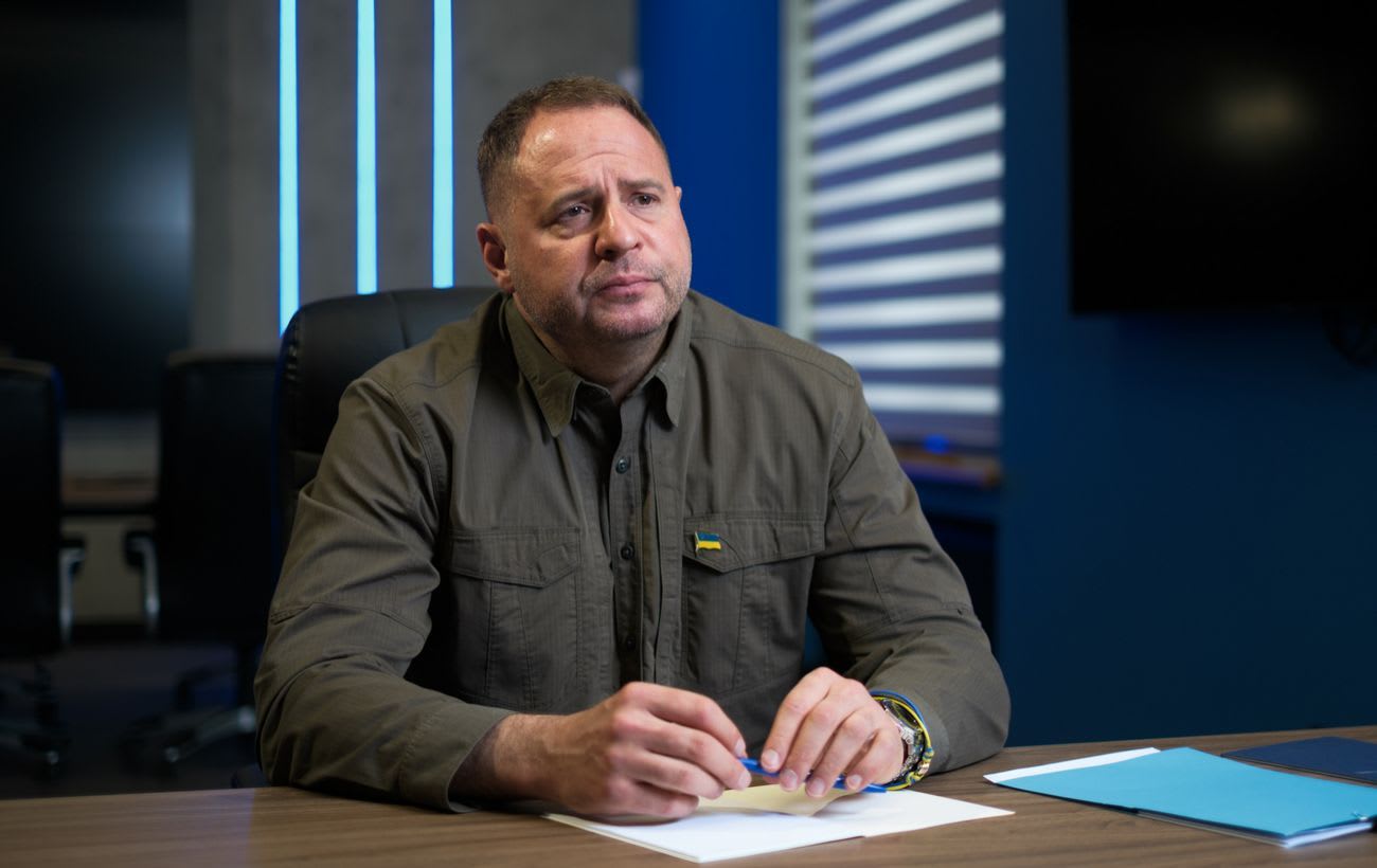 Zelenskyy ready to meet Trump on November 27 to finalize peace deal