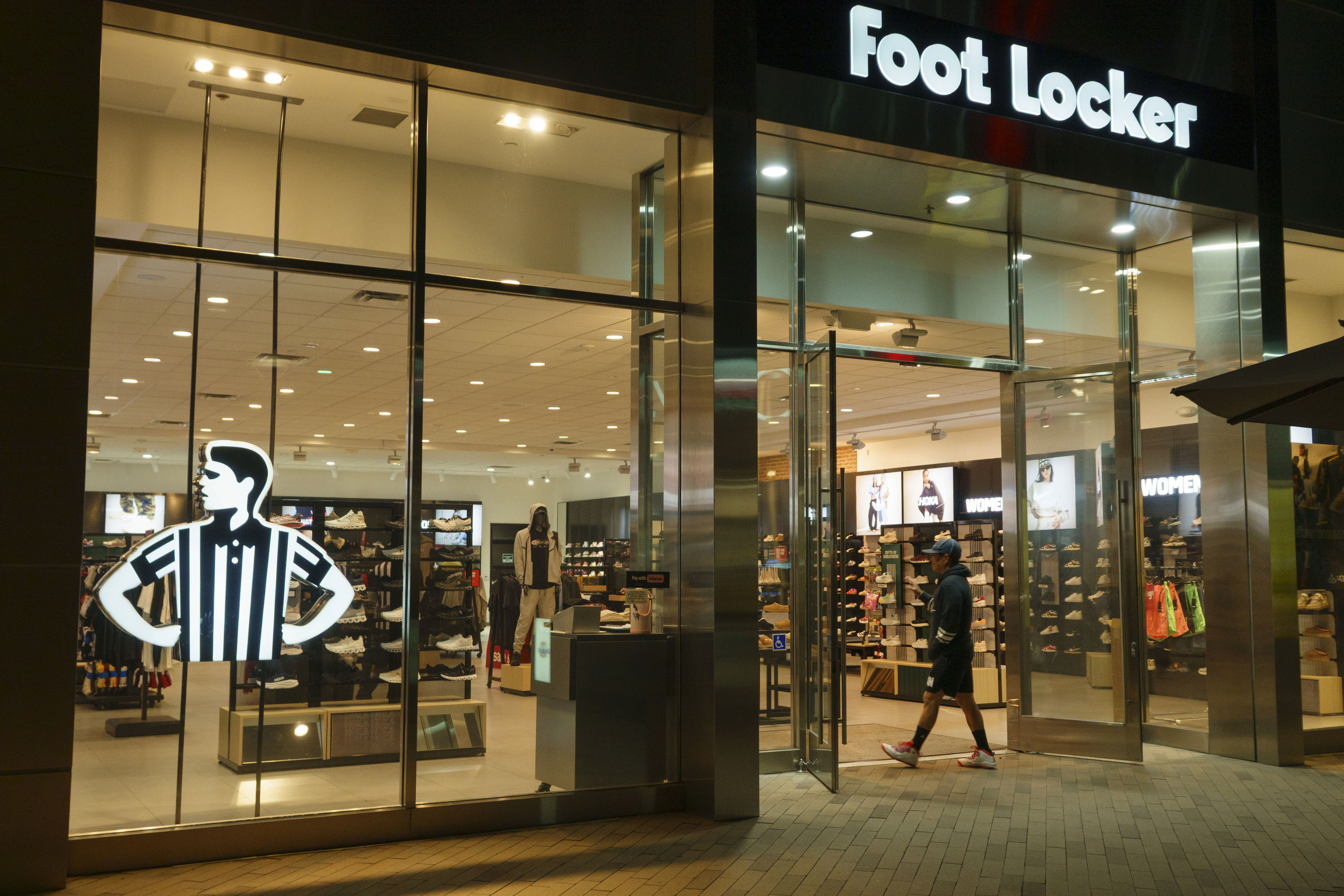 Foot Locker stores are closing: What to know