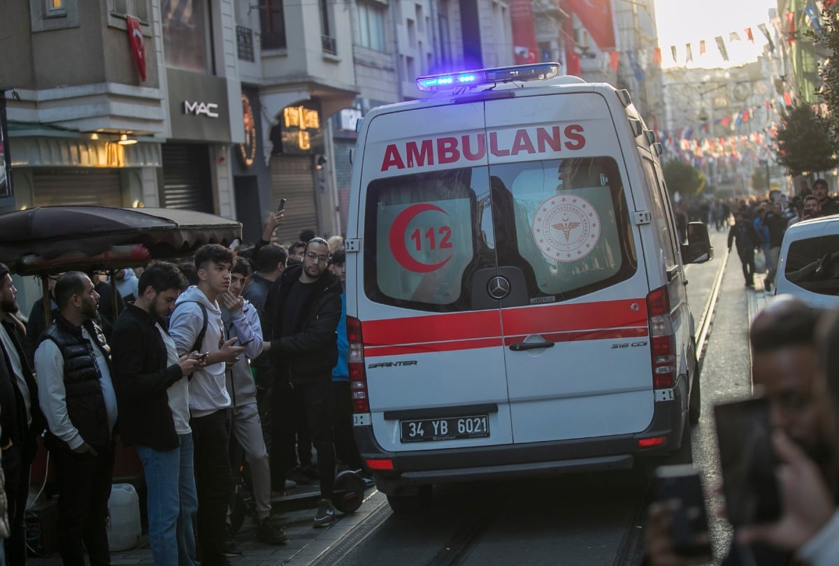 Ανατροπή με τον θάνατο της τετραμελούς οικογένειας τουριστών στην ...