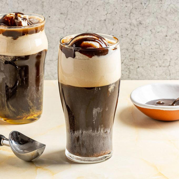 30 vanilla ice cream desserts that use up a pint