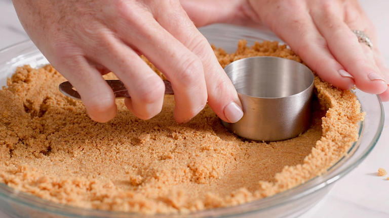 This Homemade Graham Cracker Crust Couldn't Be Easier