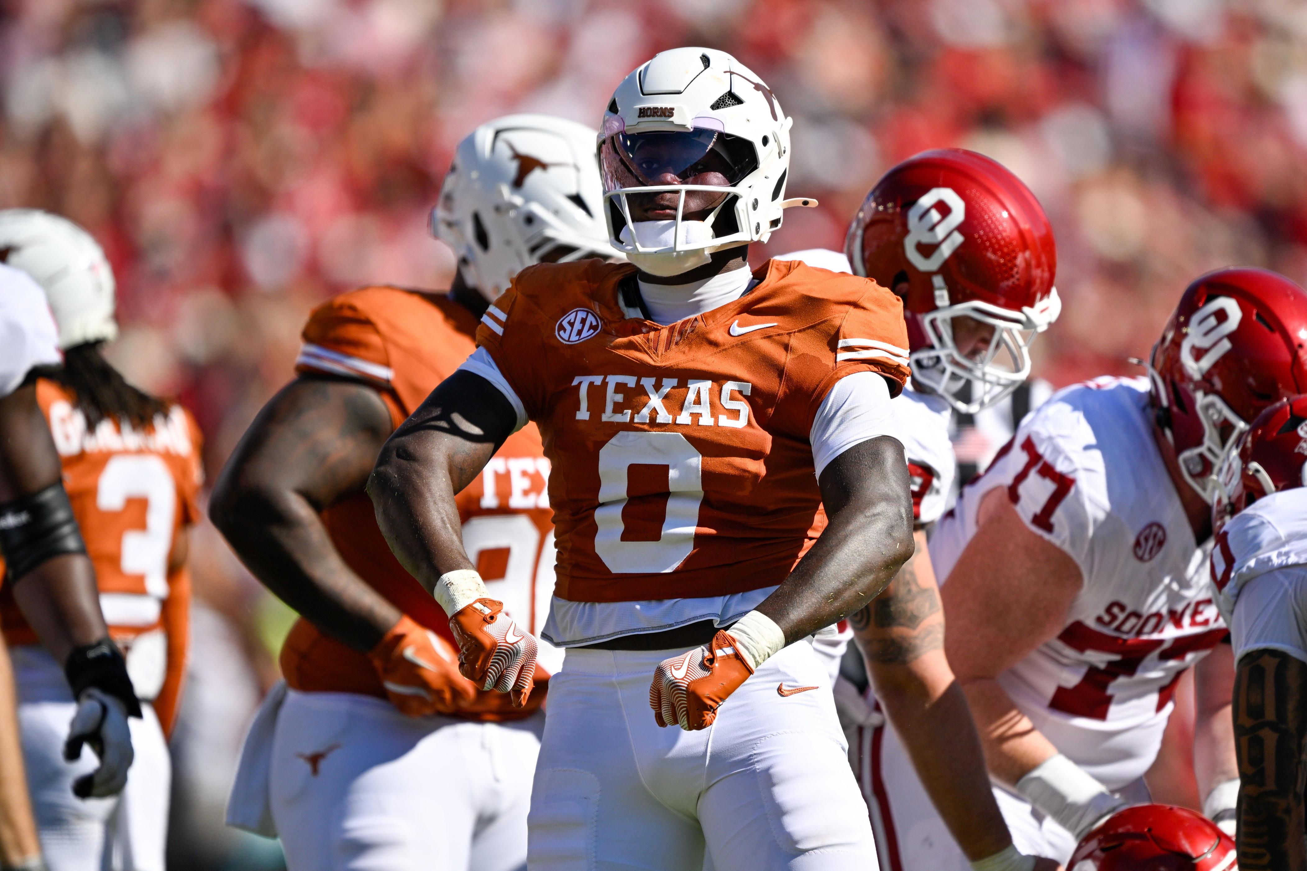 Texas Football LB Anthony Hill Jr. named Butkus Award finalist