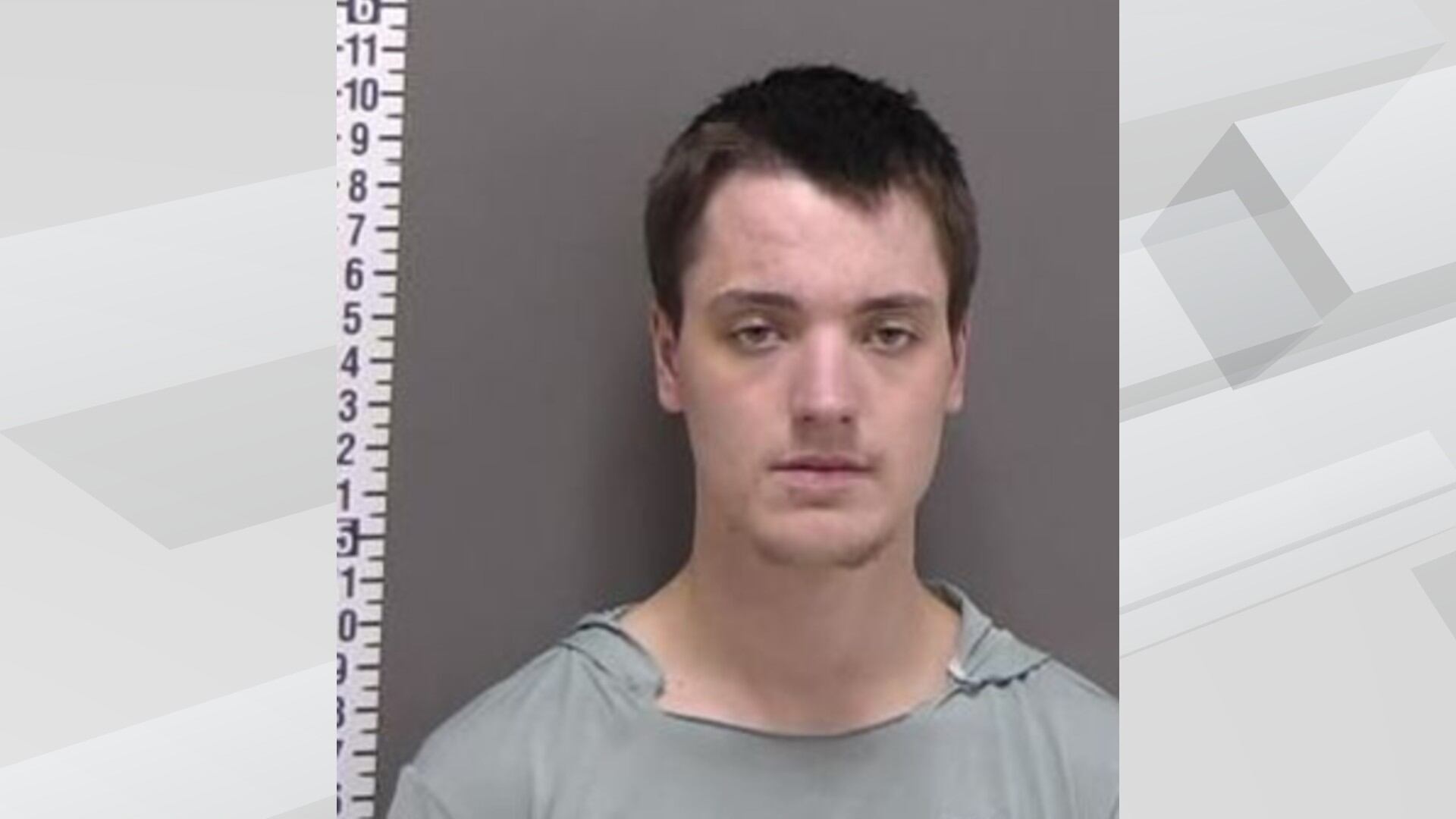 Fargo Police seek suspect in package thefts, stolen vehicle case