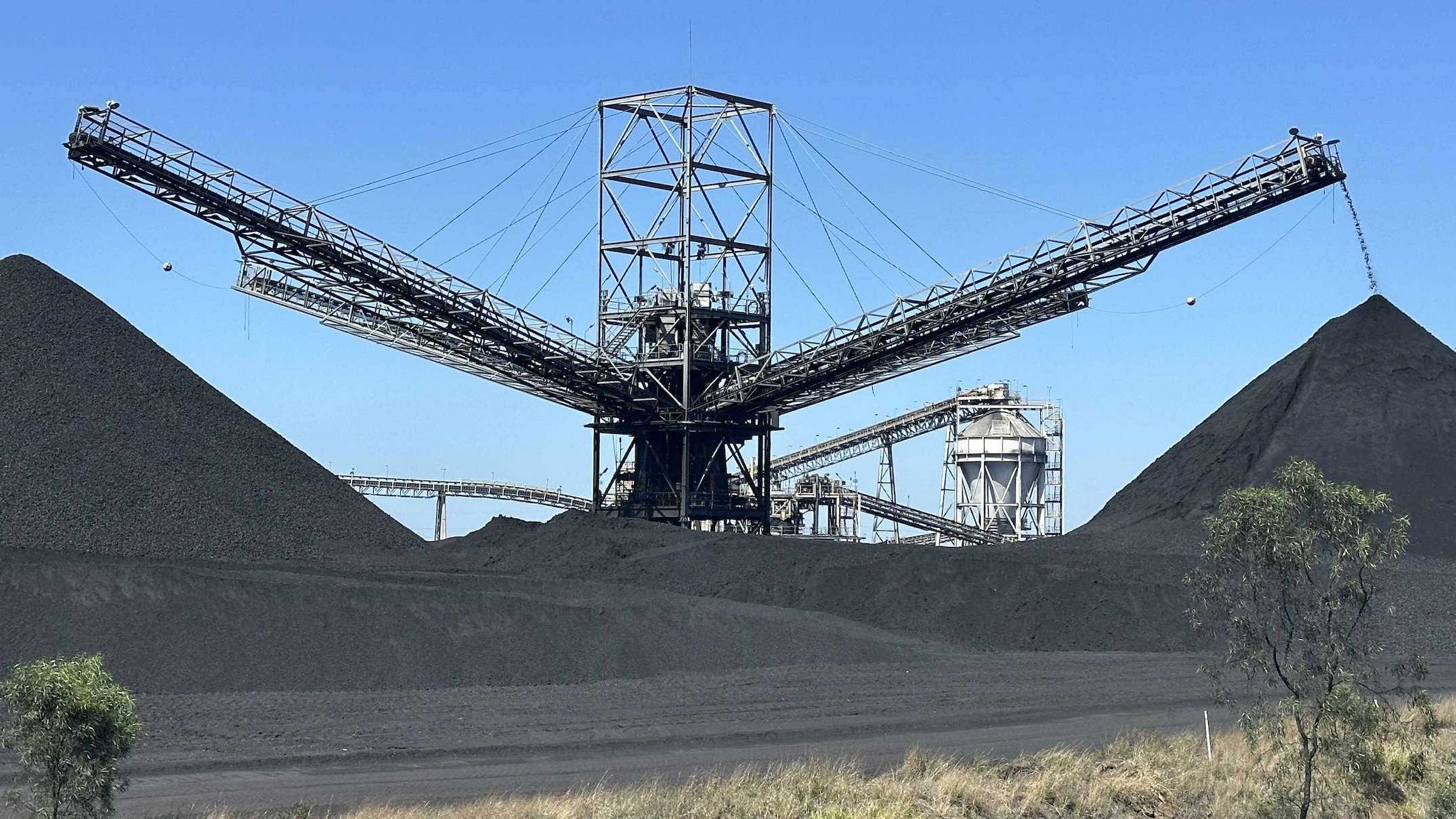 Central Queensland Fitzroy Resources coal mine sale secures 1,000 jobs