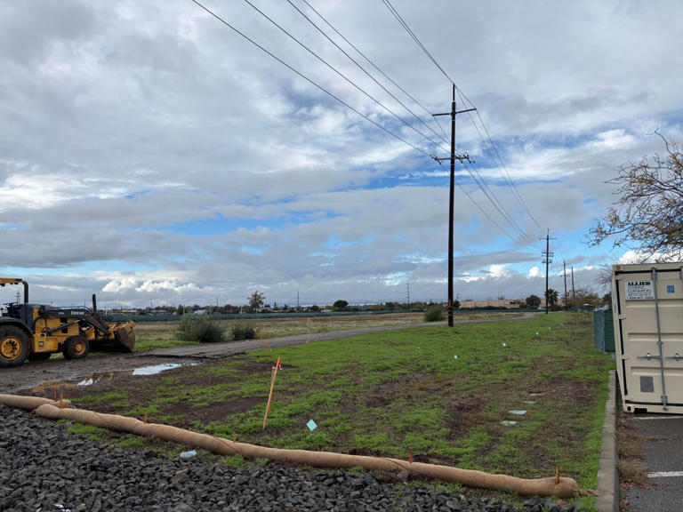 PG&E to relocate poles in Chico | Midday Report