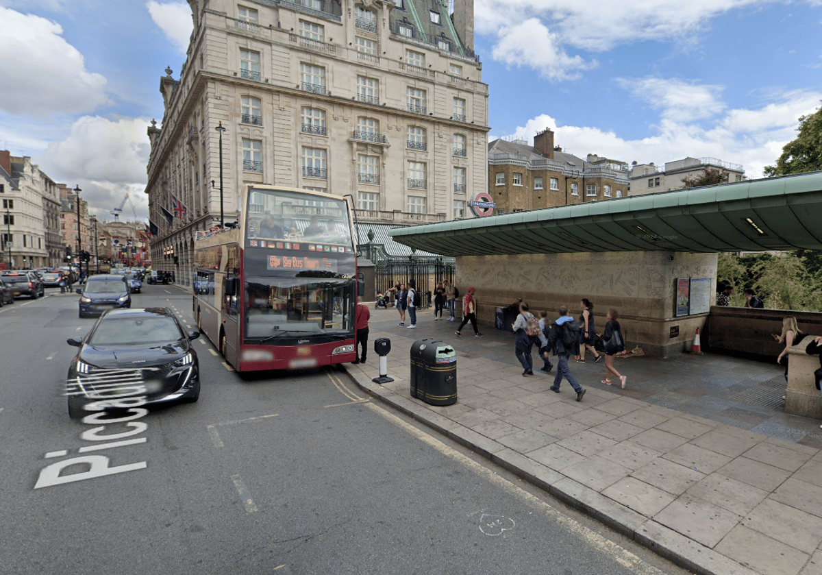 Victoria line suspended as person killed by train in central London
