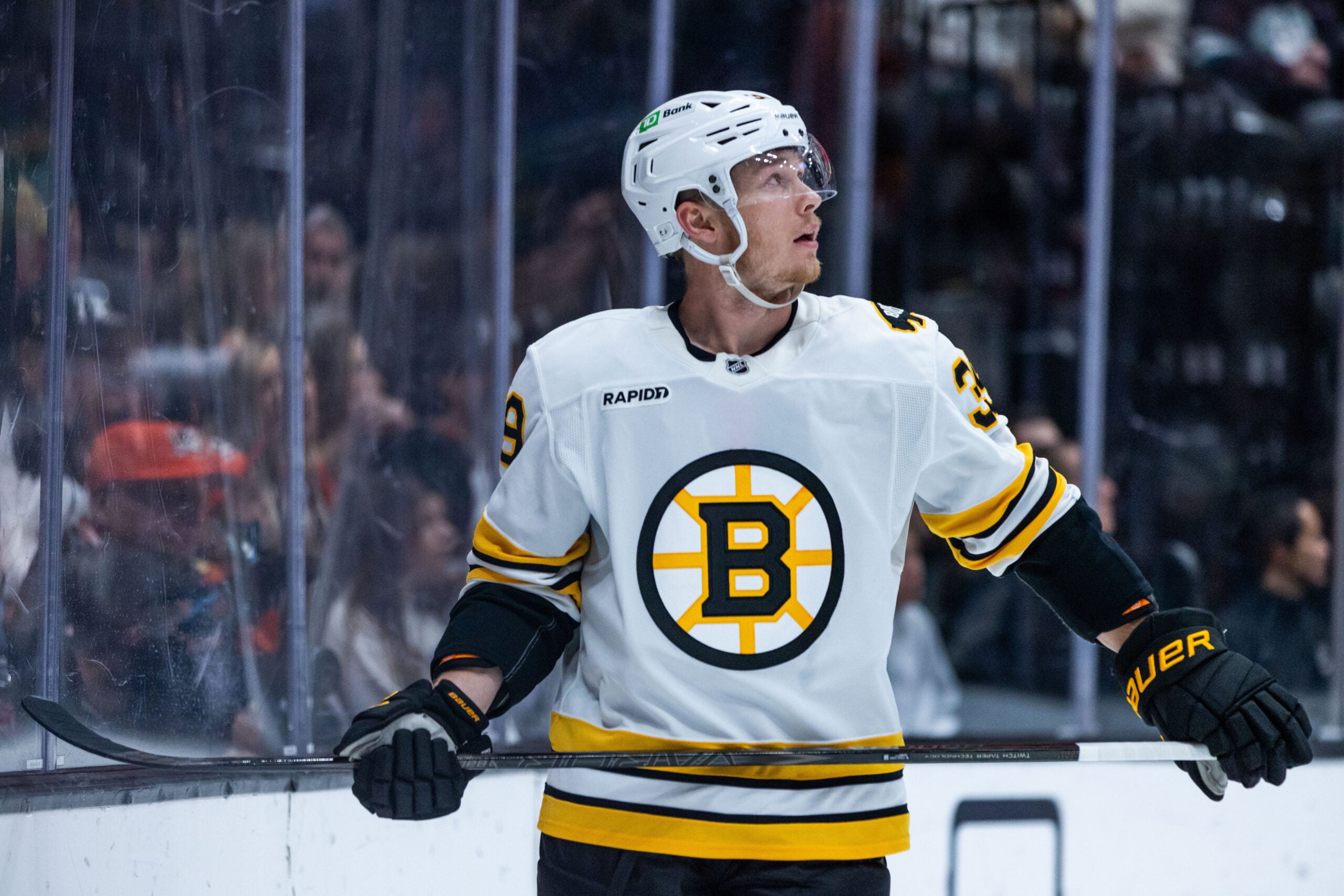 Why did Morgan Geekie leave Saturday’s game vs. the Rangers? His wife ...