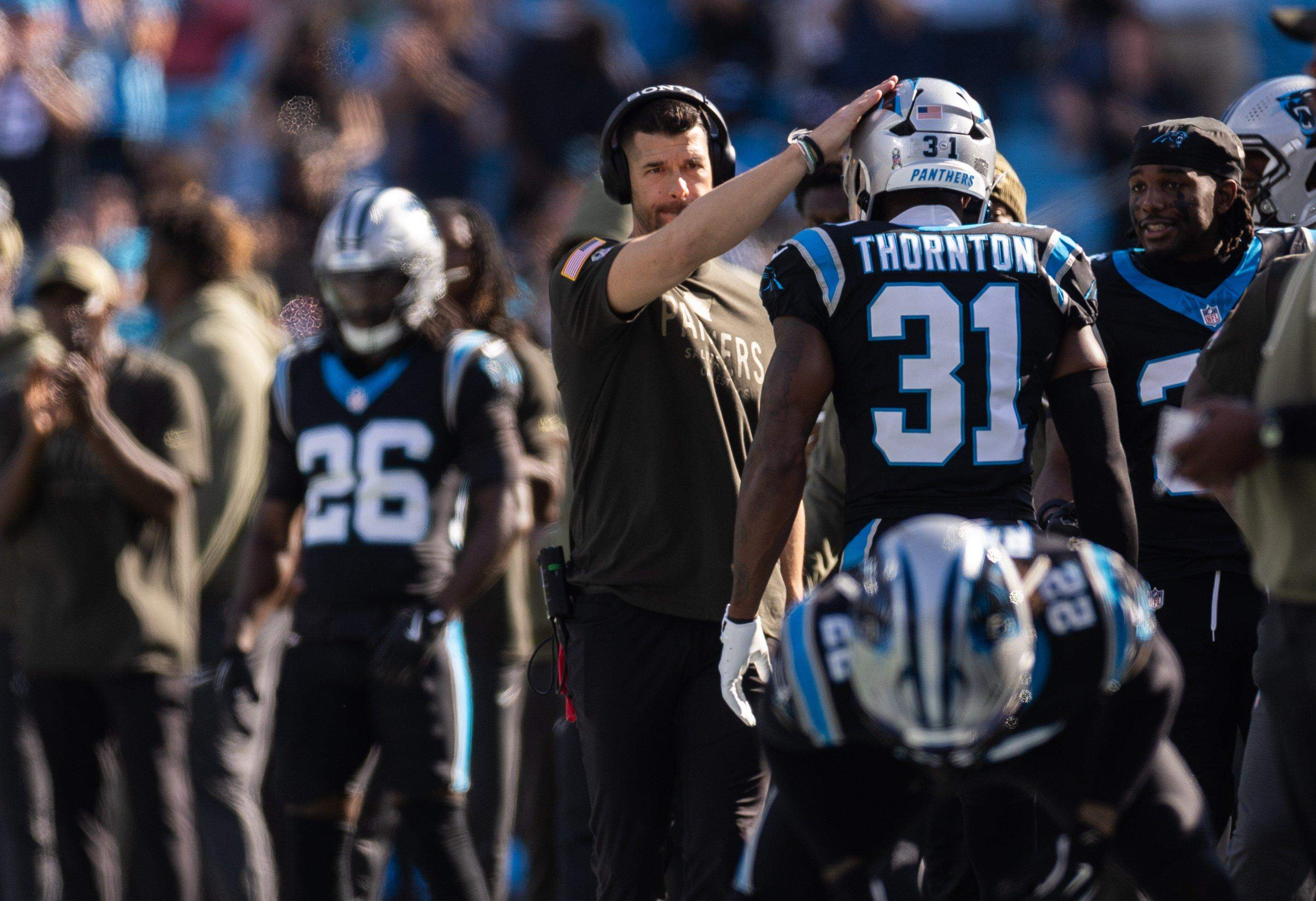 Panthers monitoring ‘day to day' injuries after 49ers. One player out ...