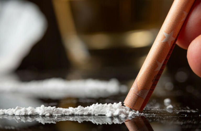 Gardaí caught man with cocaine after noticing another man urinating beside his car, court hears