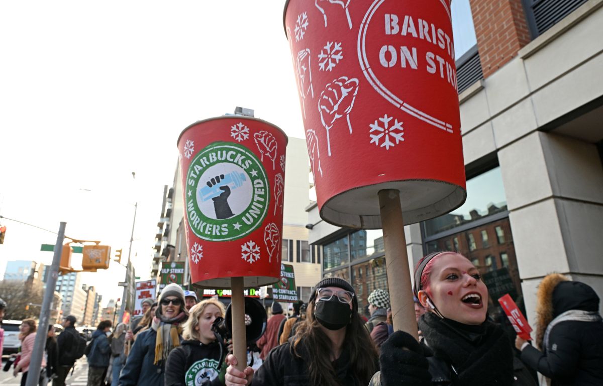 Etats-Unis : Starbucks va devoir verser plus de 35 millions de dollars ...