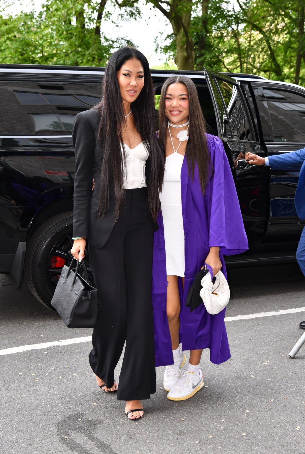 Kimora Lee Simmons clears up misconception she isn’t self-made ...