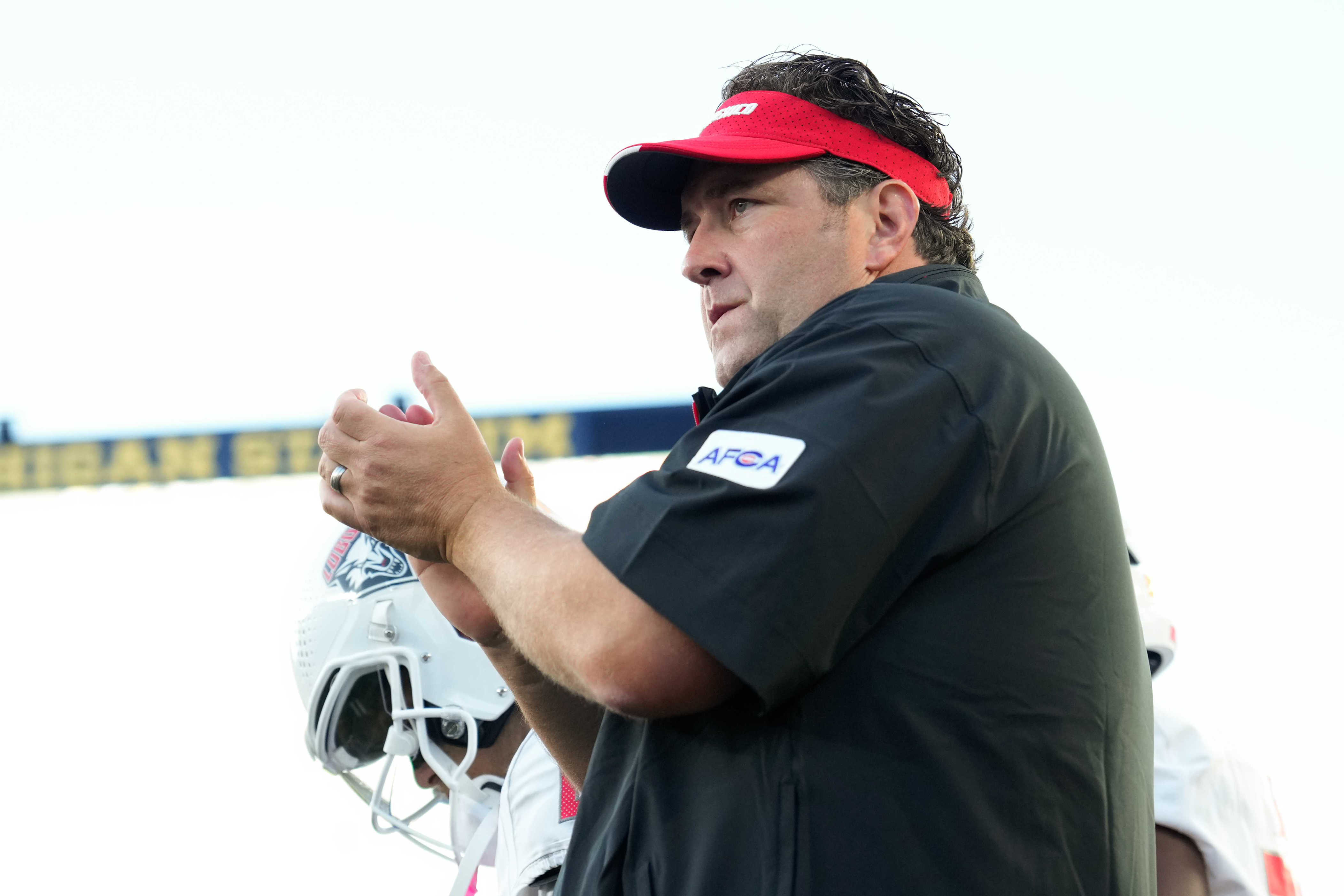 Lobo football coach Jason Eck named Mountain West Coach of the Year
