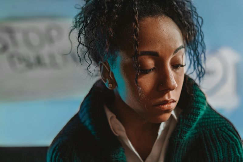 11 Emotional Responses Manipulators Need From You to Stay in Control