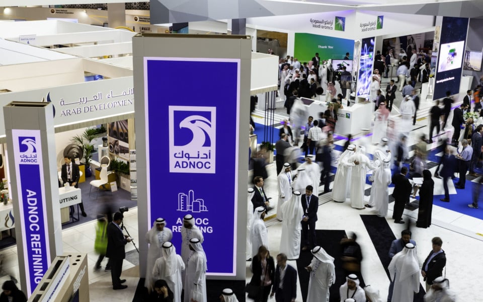 ADNOC: Επενδύσεις 55 δισ. δολ. μετά την αποχώρηση των ΗΑΕ από τον OPEC