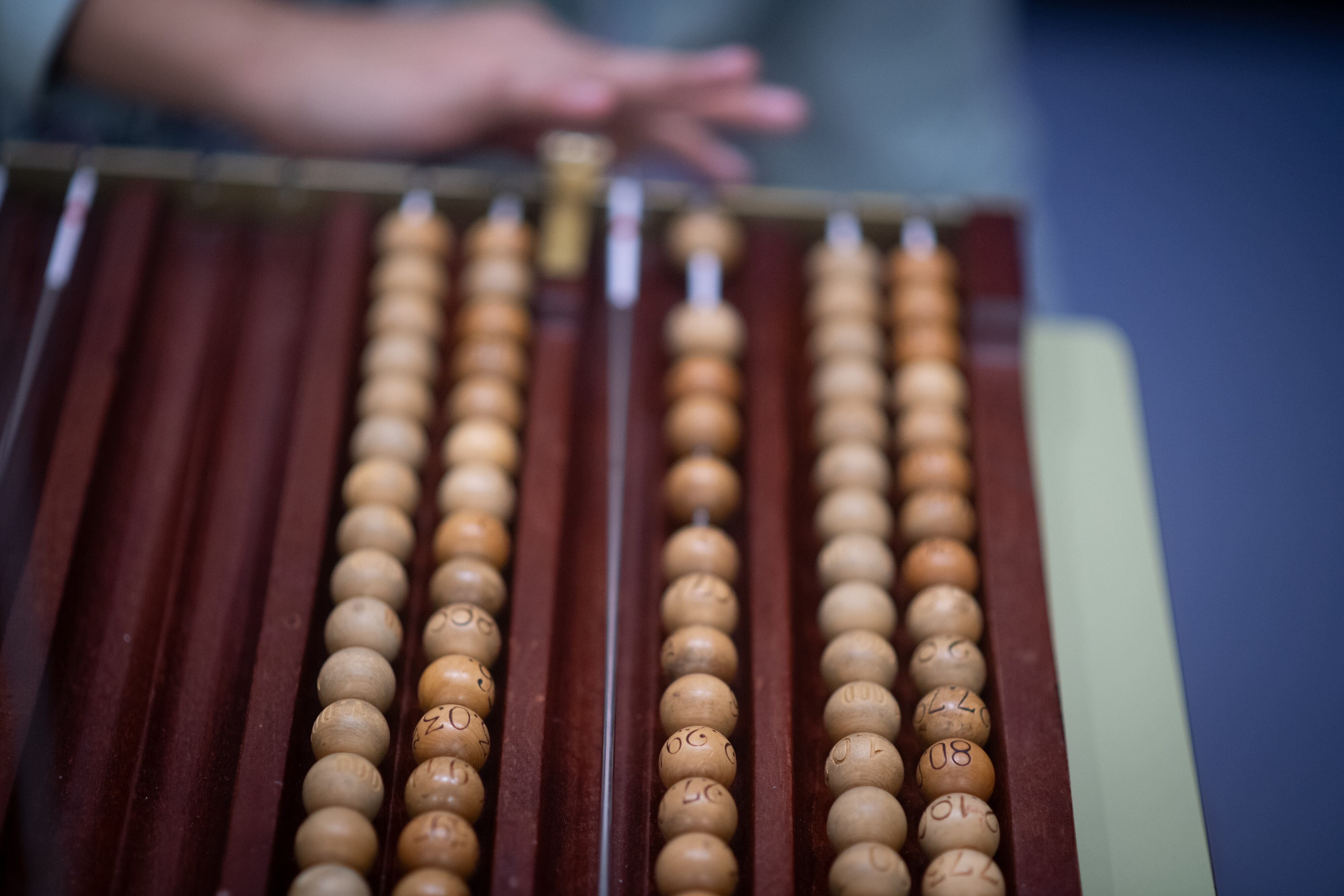 ¿Cuántas series hay en el sorteo de Lotería de Navidad 2025 y cómo se ...