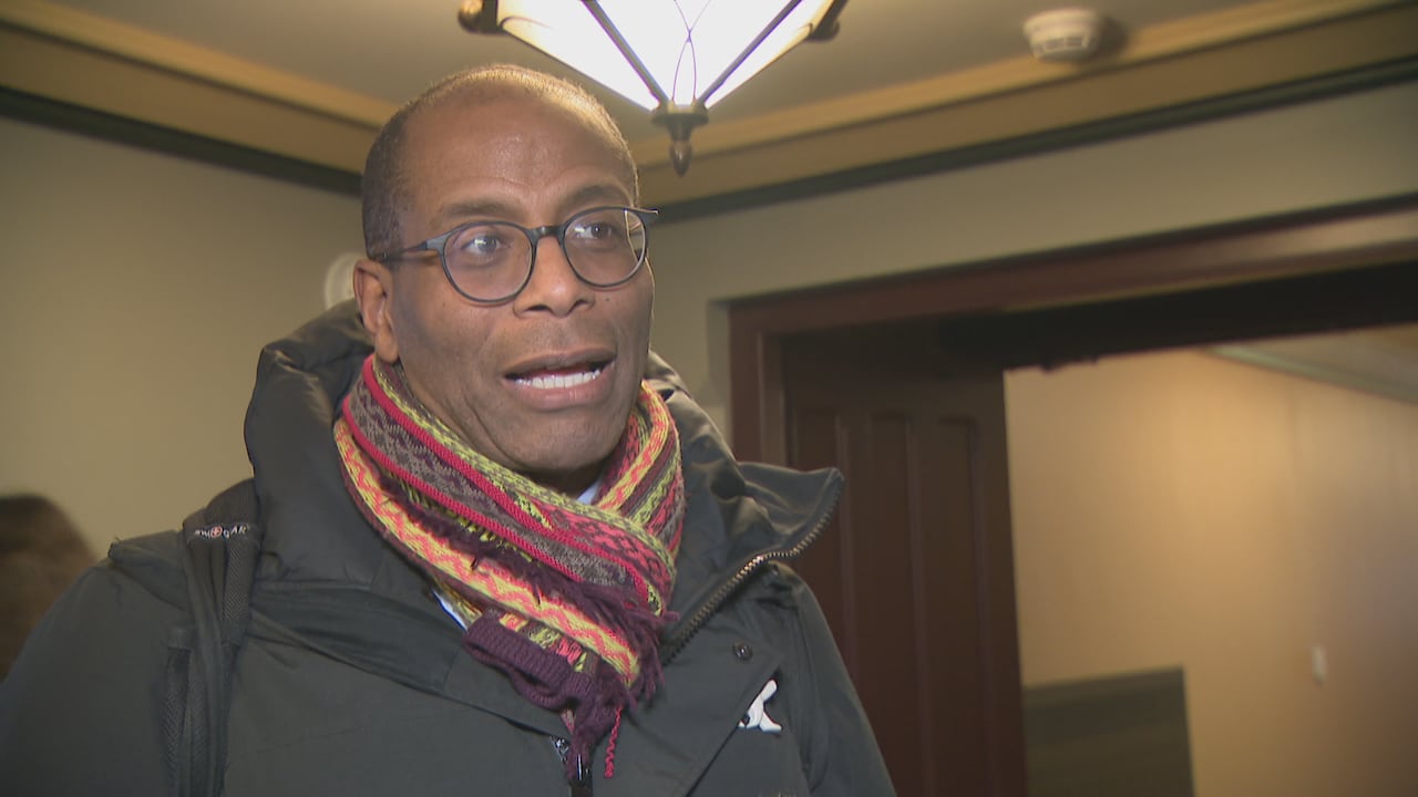 Liberal MP hopes 'managers will be flexible' if public servants return ...