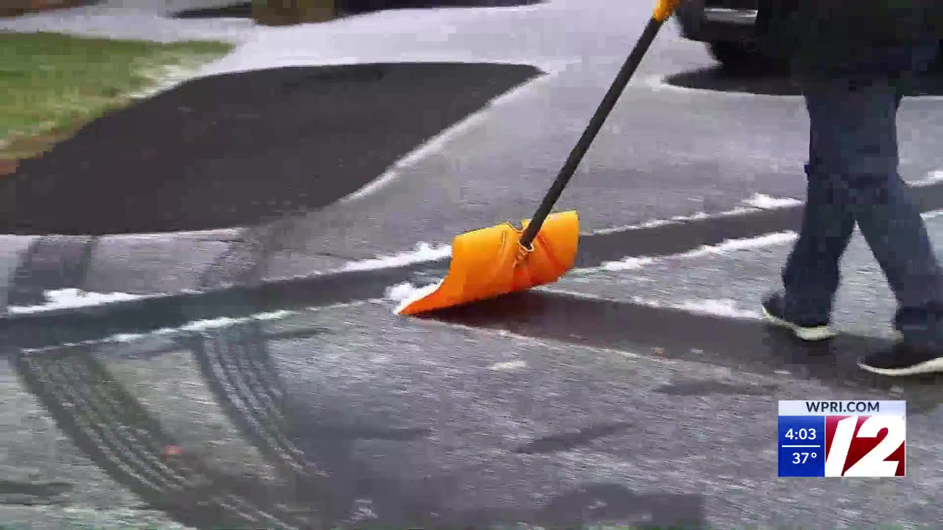 'Just a dusting of snow': Parts of northern RI greeted by dusting of snow