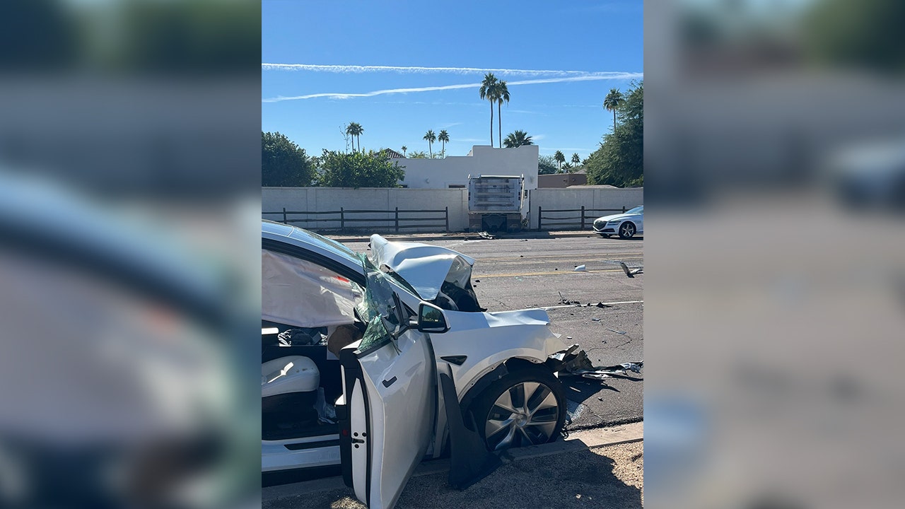 3 hurt following multi-vehicle crash involving construction vehicle ...