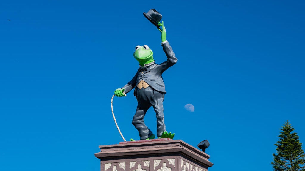 Hollywood's Kermit the Frog statue to relocate to Atlanta