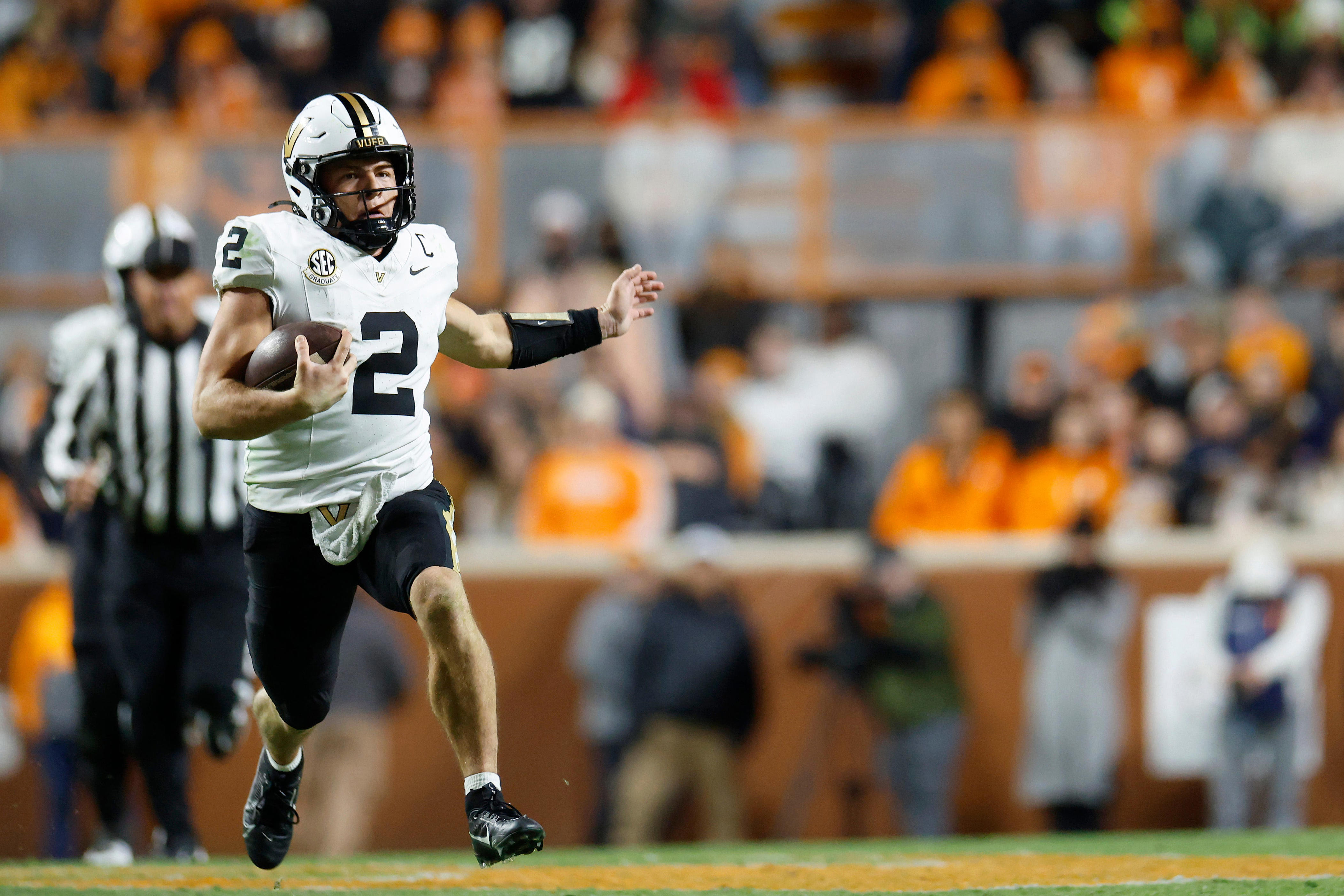 CFP rankings reveal ahead of championship weekend clears up stakes