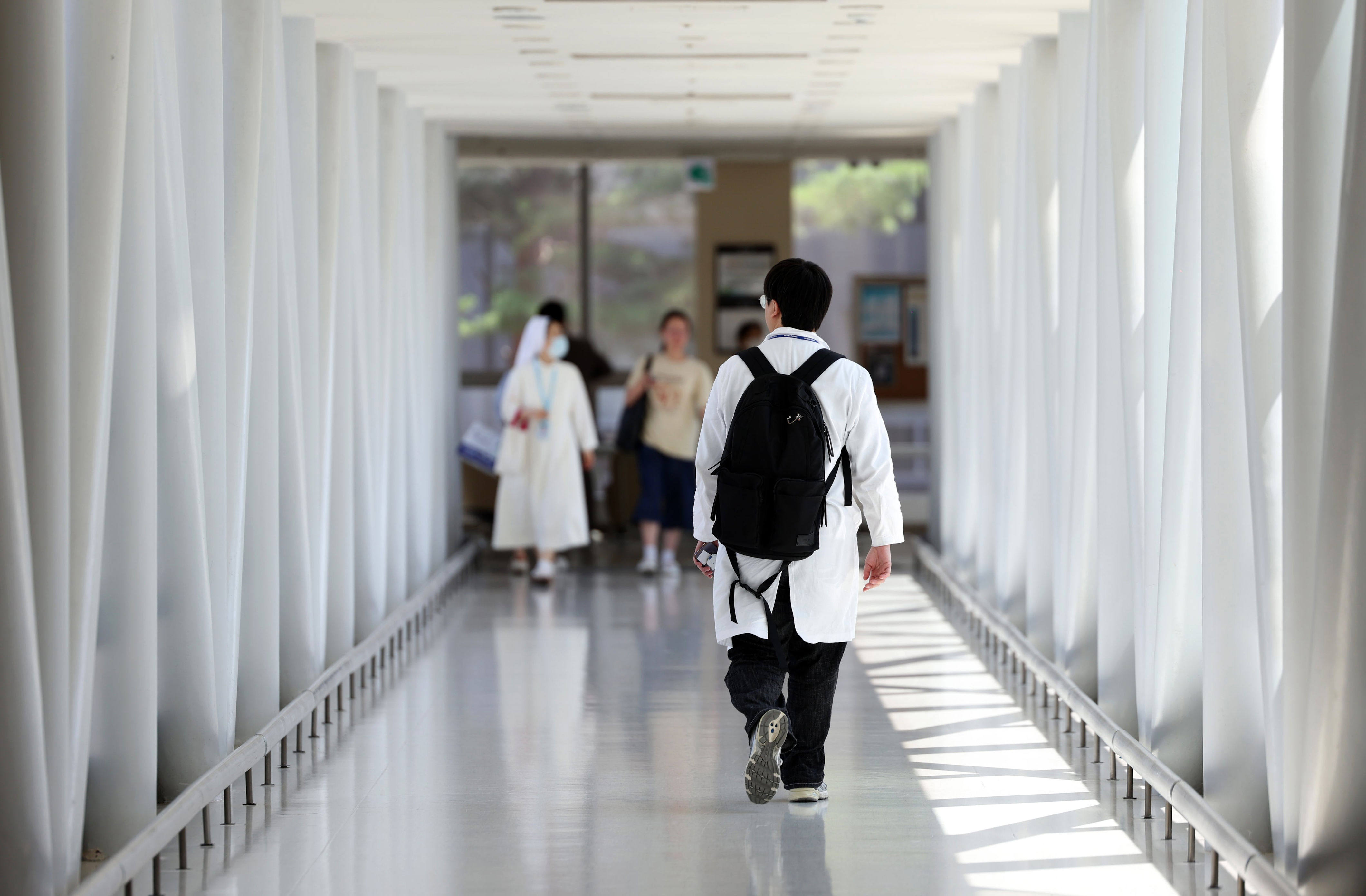 Resident Doctor Loses Damages Suit Over Resignation Ban