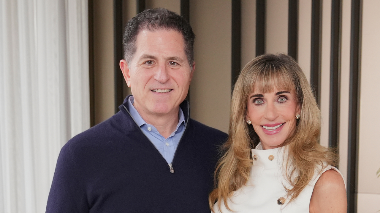 Susan Dell’s ‘MAGA Face’ Sparks Plastic Surgery Buzz After White House ...
