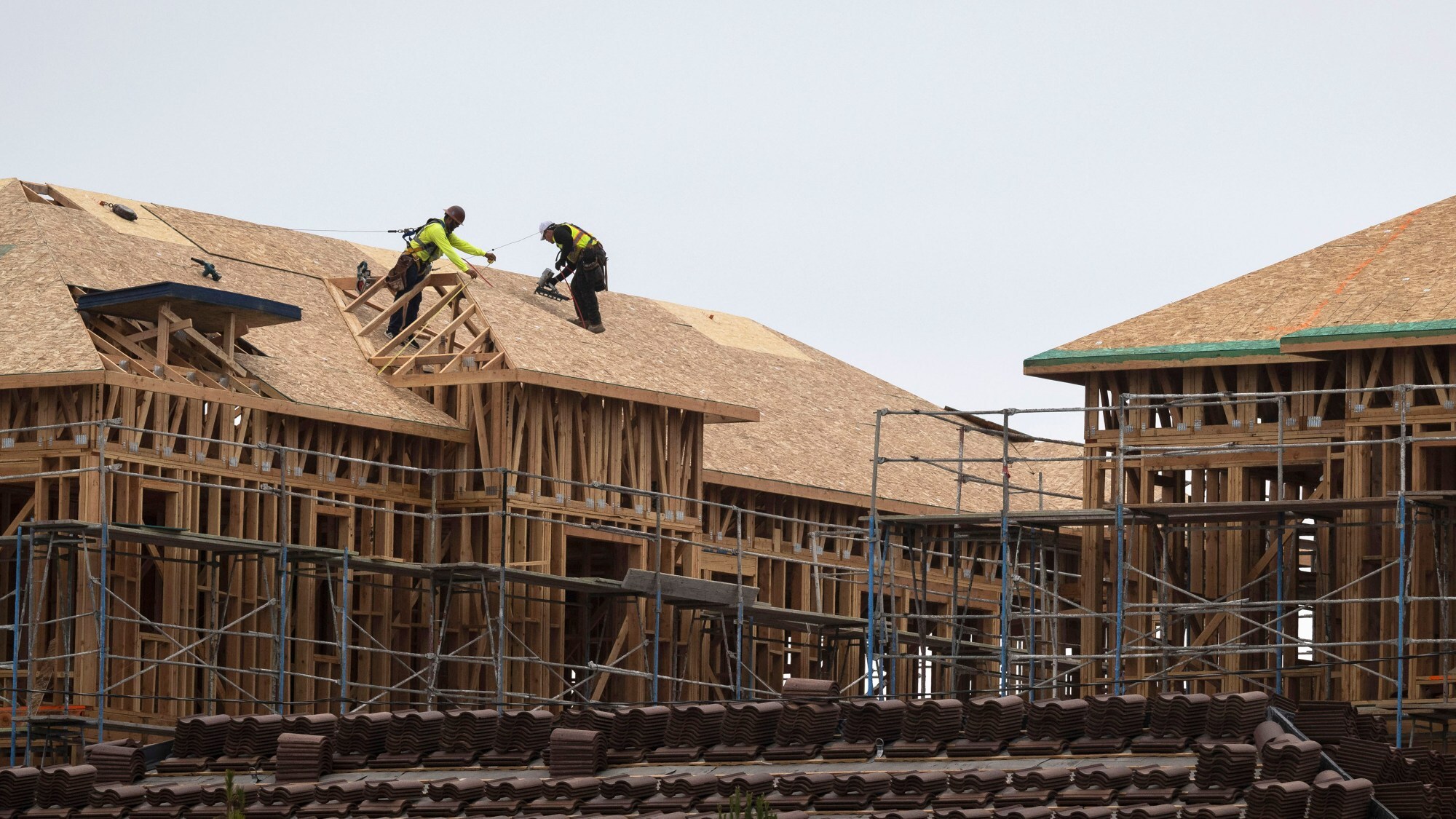 LA starts SB 79 mapping, explores delays and local implementation options