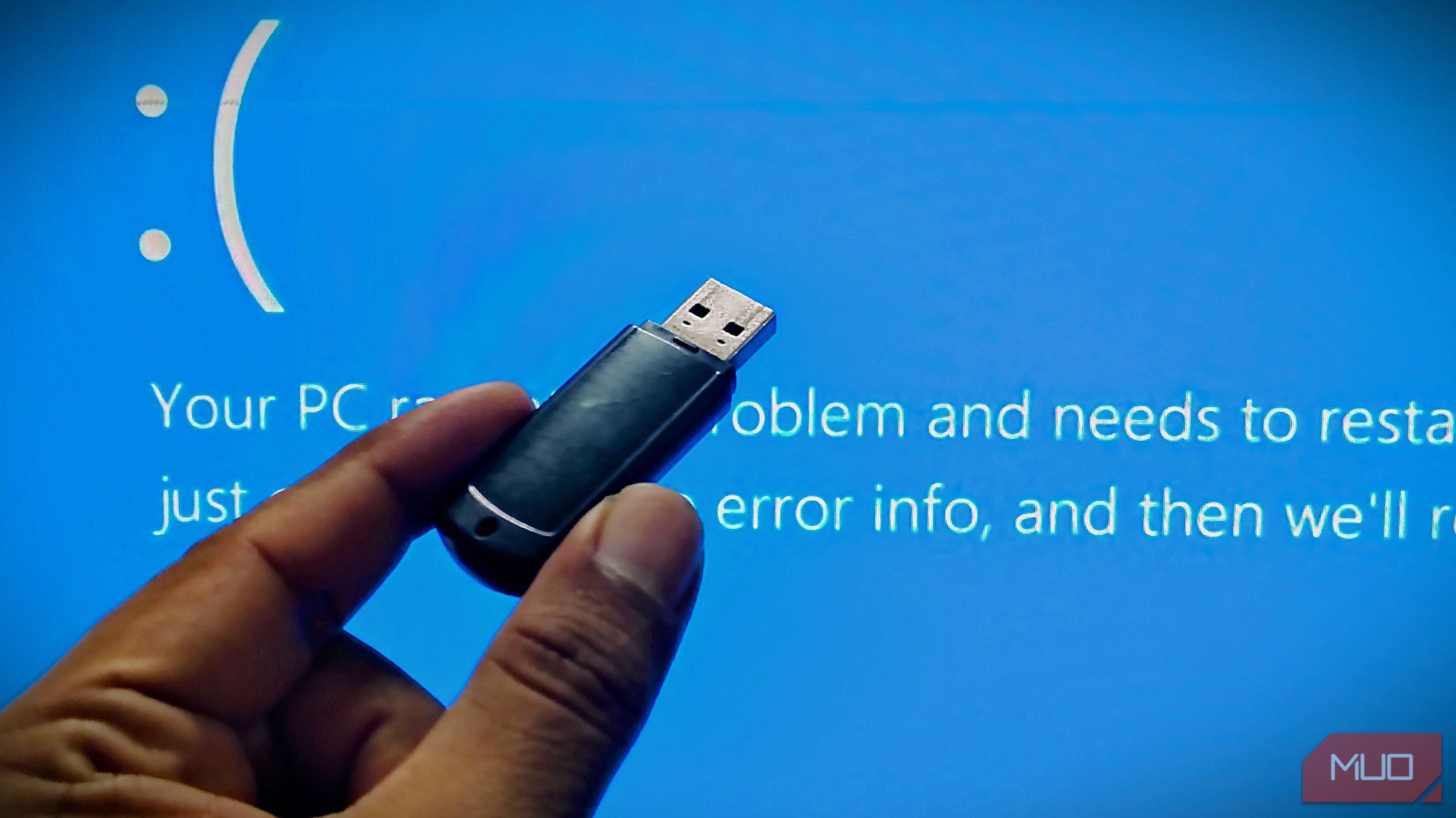 3 tools I always keep on my Windows rescue USB that's saved countless PCs