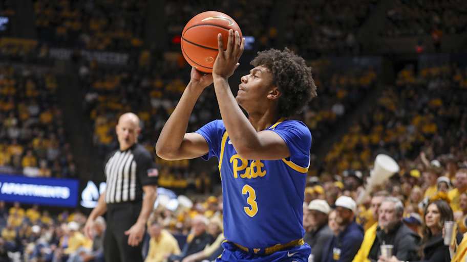 Pitt Guard Returns From Injury vs. Texas A&M