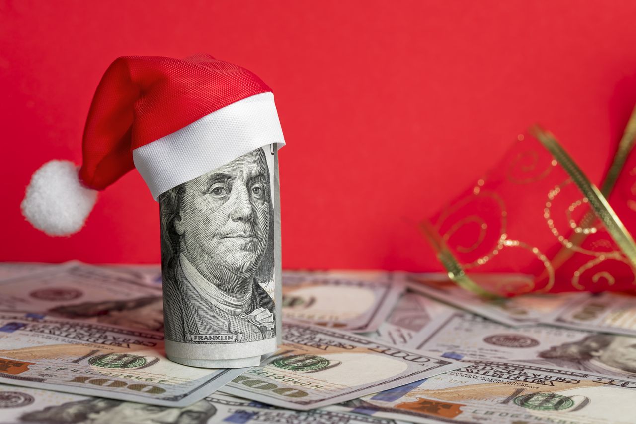 Five Best Financial Gifts for Grandkids