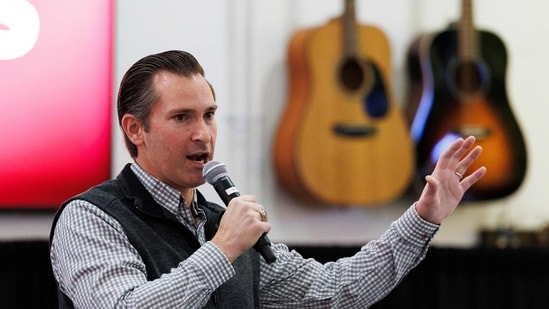 Who is Matt Van Epps wife, Meg Wrather? All on the family of GOP Rep ...