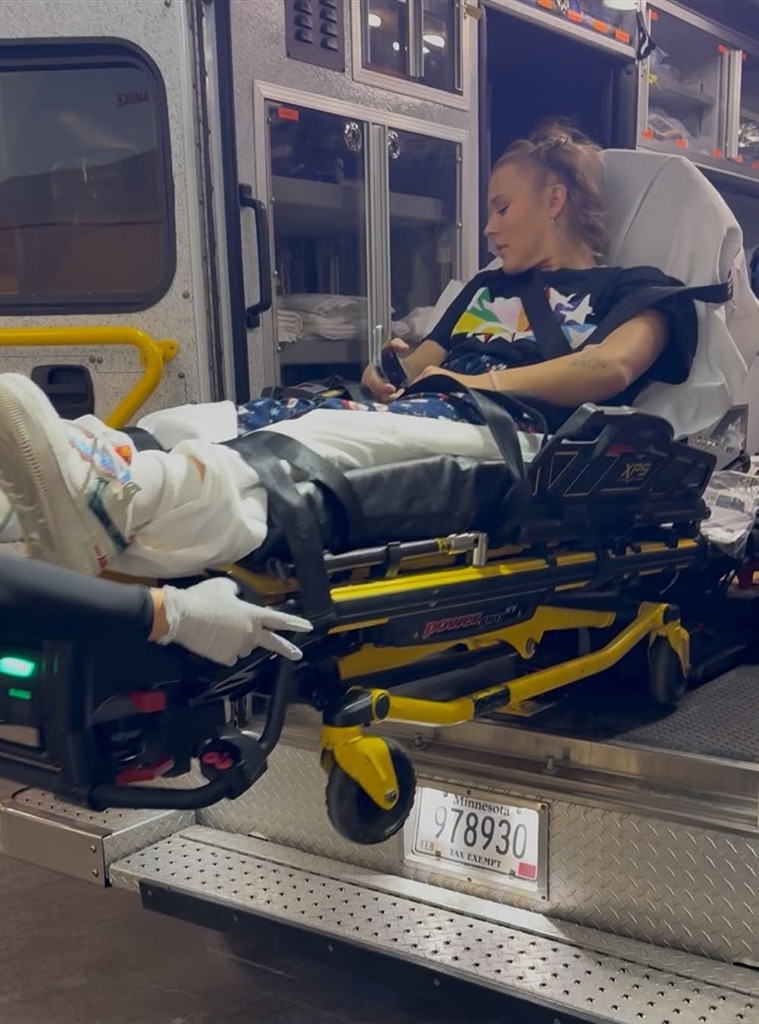 JoJo Siwa Shares She's "Not in the Clear" After Ovarian Cyst Emergency